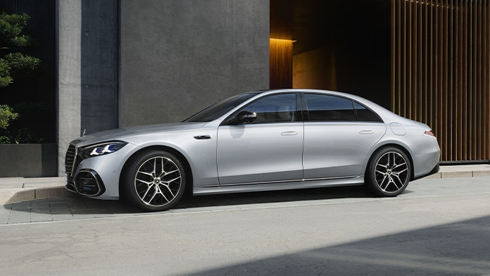 The all-new S-Class Saloon Long | Mercedes-Benz